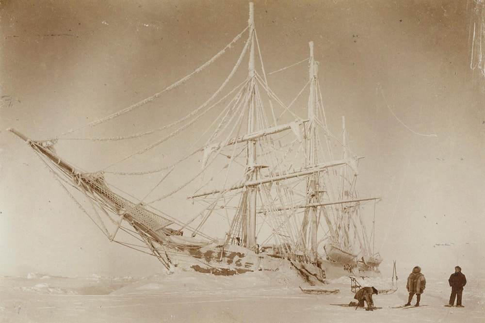 11 famous ships (and one lifeboat) that made Antarctic history